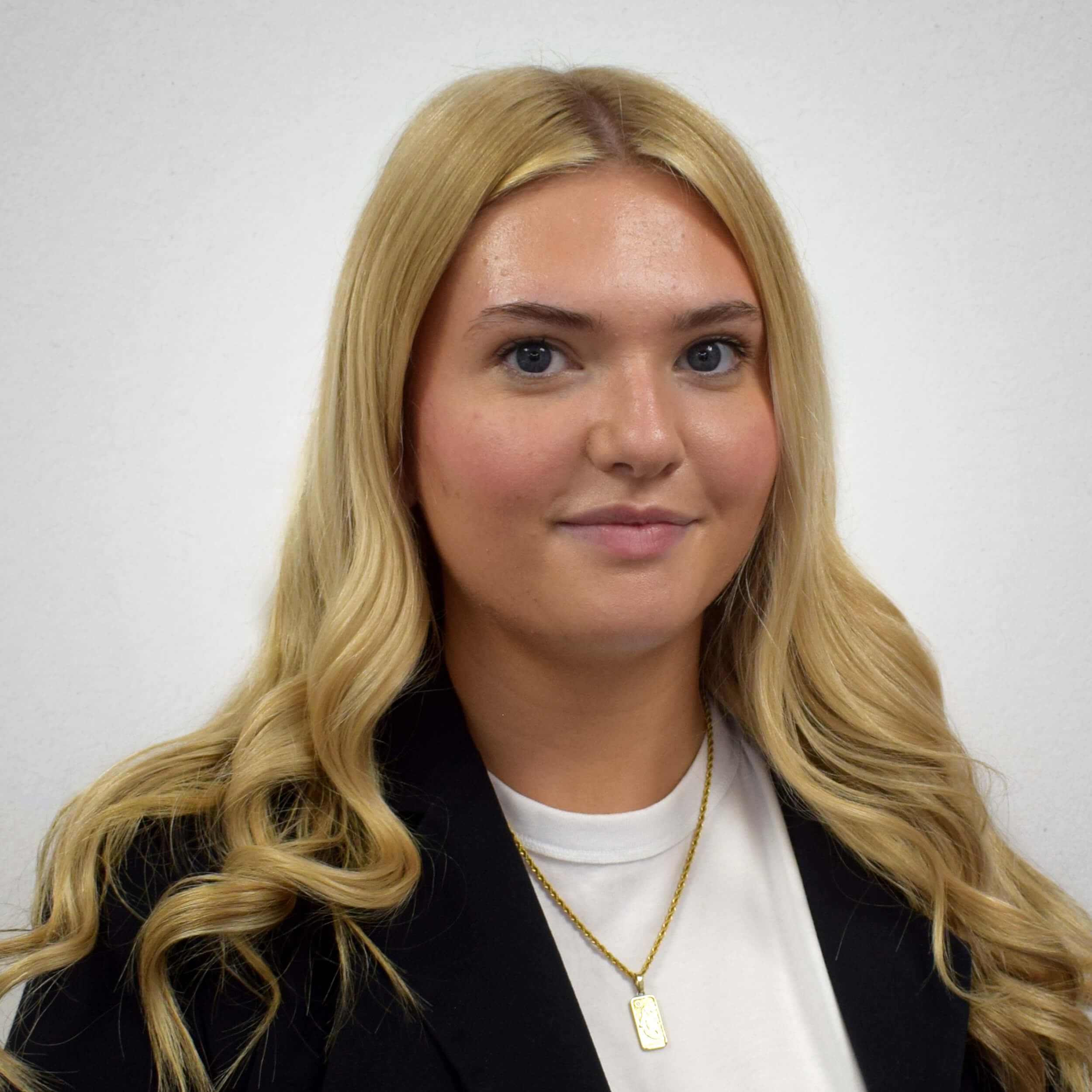 Leah Munro | Oakwood Solicitors - Leeds Law Firm